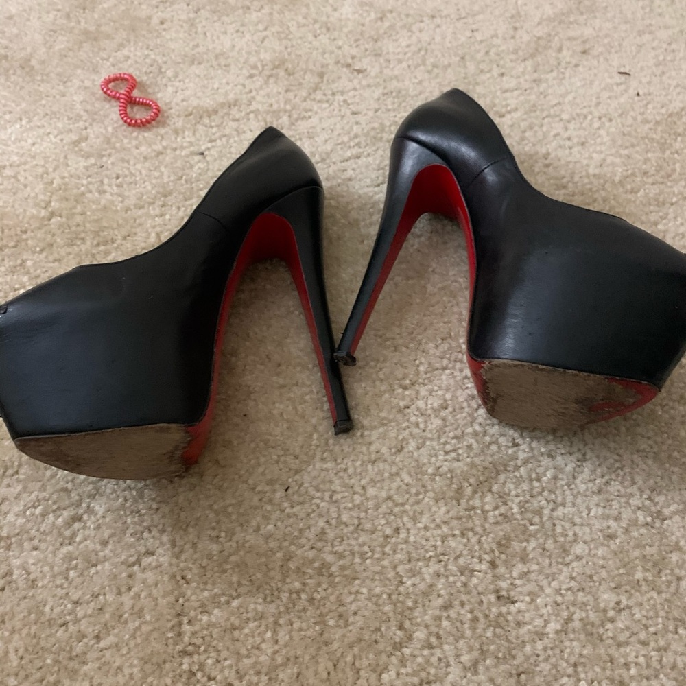 Christian Louboutin Daffodils Platform Heels - Gem